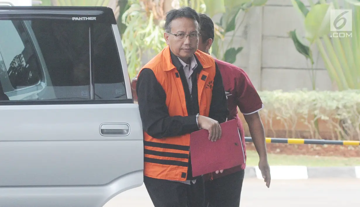 FOTO: KPK Periksa Plt Sekretaris DPPKAD Kudus Akhmad Sofyan - Foto ...