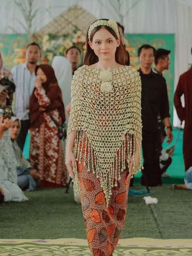 8 Tampilan Putri Isnari Jelang Pernikahan dengan Anak Bos Batu Bara, dari Pengajian, Siraman ...