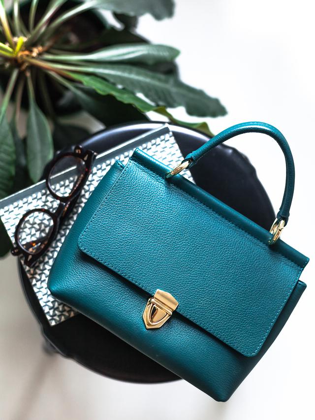 9 Rekomendasi Tas Merek Lokal untuk Mempercantik Penampilan - Fashion ...