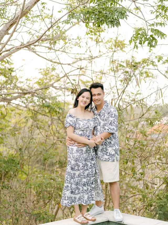6 Potret Kebersamaan Eza Gionino dan Meiza Aulia Coritha Sebelum Hadapi ...