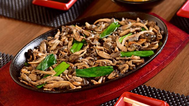 5 Resep Jamur Enoki Praktis Murah Meriah di Rumah - Food Fimela.com