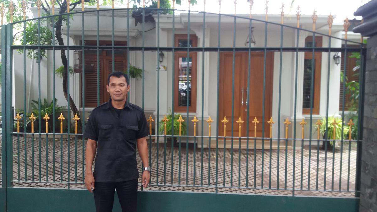 Rumah Rio Haryanto Kosong, Nobar di Pendhapi Gede Solo - Bola Liputan6.com