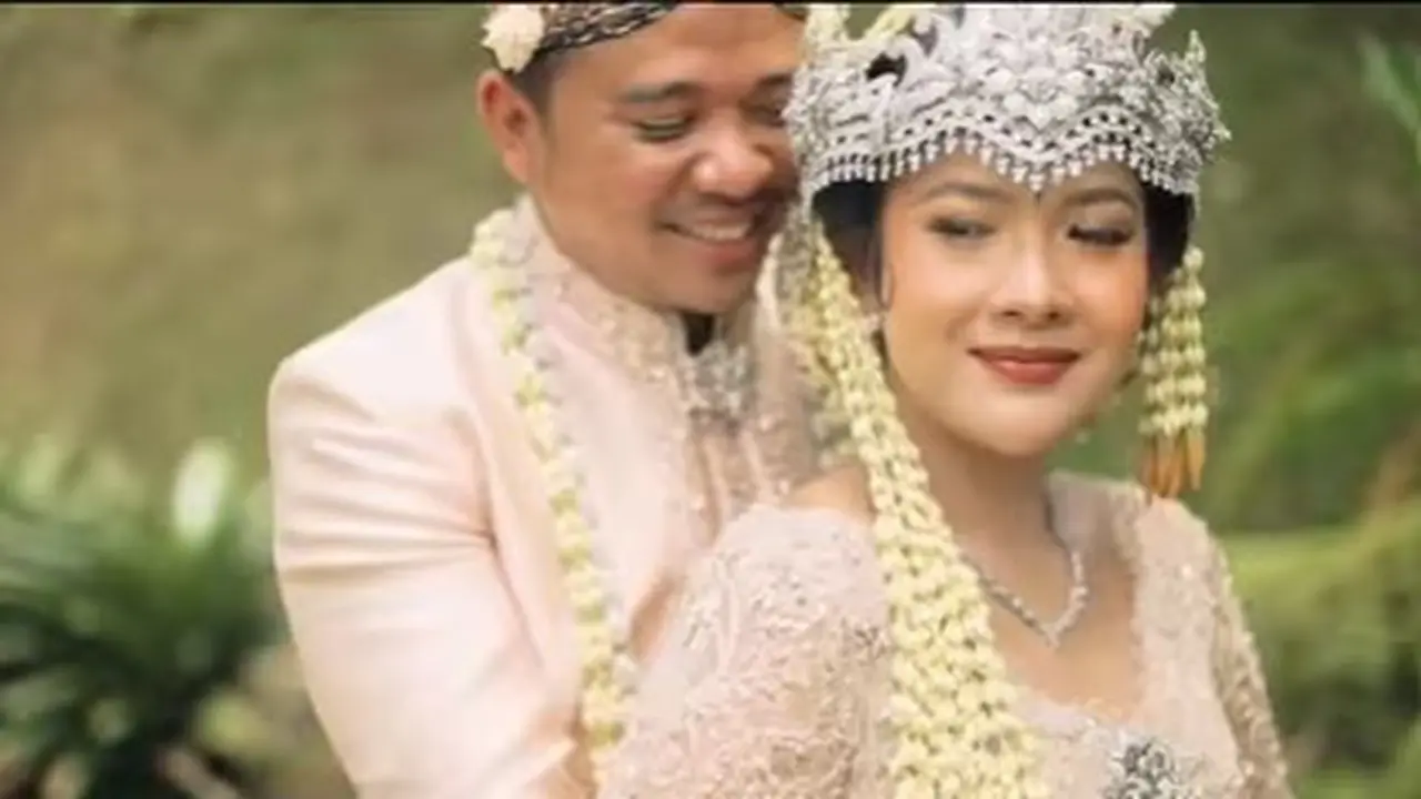 Roby Geisha Menikah dengan Hanna Hanifa dengan Mahar Perhiasan Emas Berlian, Lihat 9 Potret ...