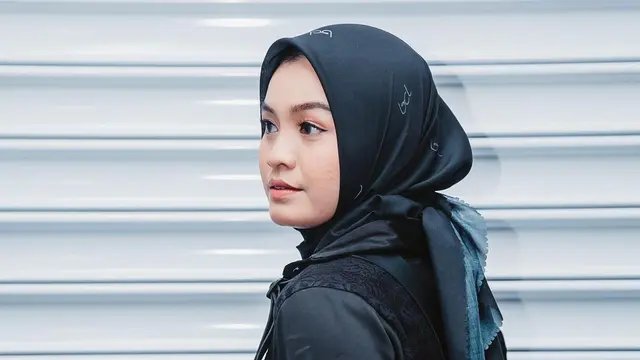 7 Potret Salma Salsabil Pemenang Indonesian Idol 2023, 4 Kali Gagal di Pencarian Bakat - Hot ...