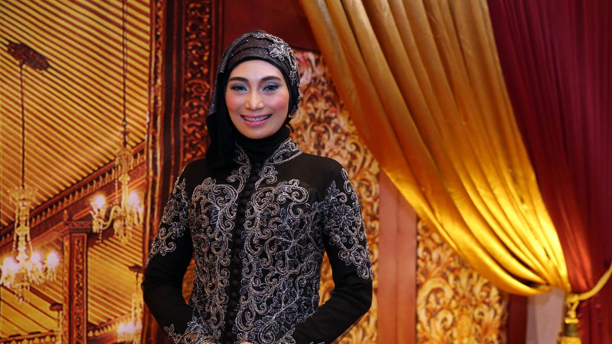 5 Potret Lawas Inka Christie dari Lady Rocker hingga Kini Berhijab