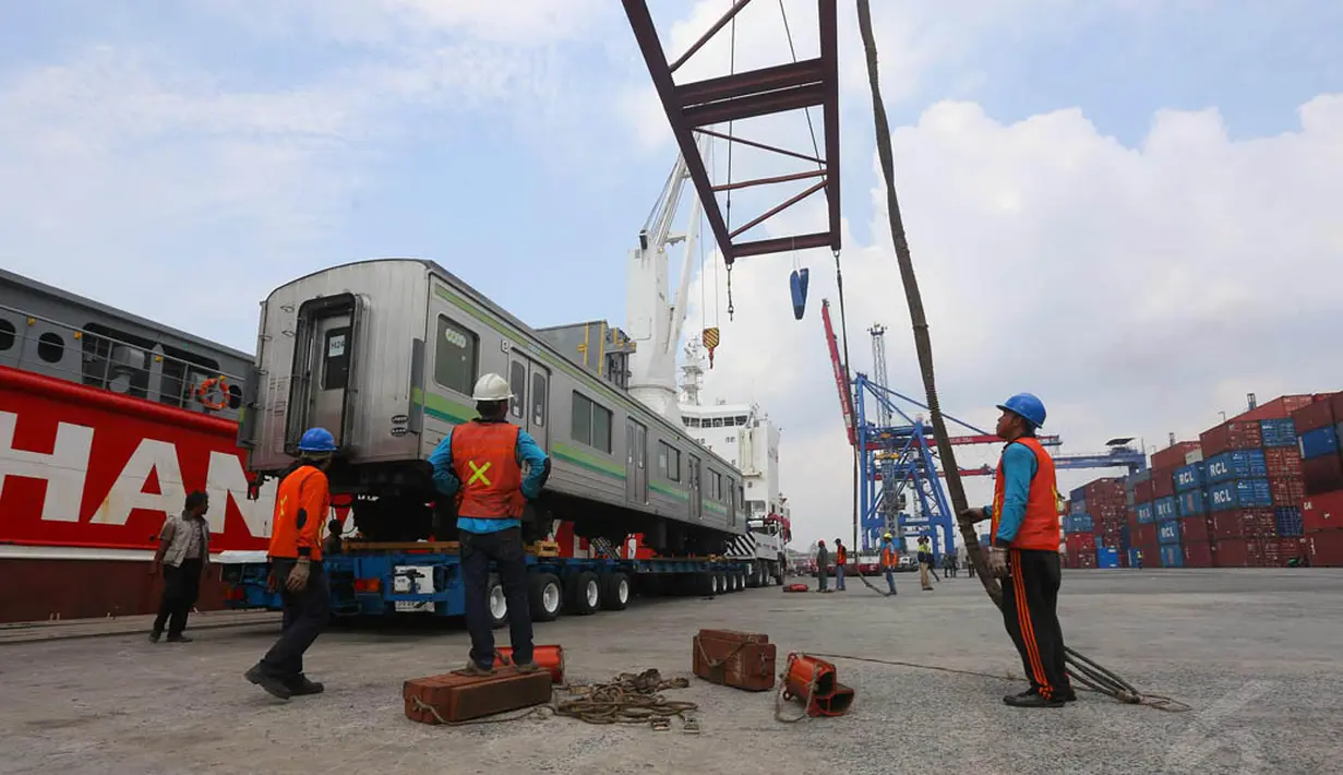 40 Unit Gerbong KRL dari Jepang Datang Lagi - Foto Liputan6.com