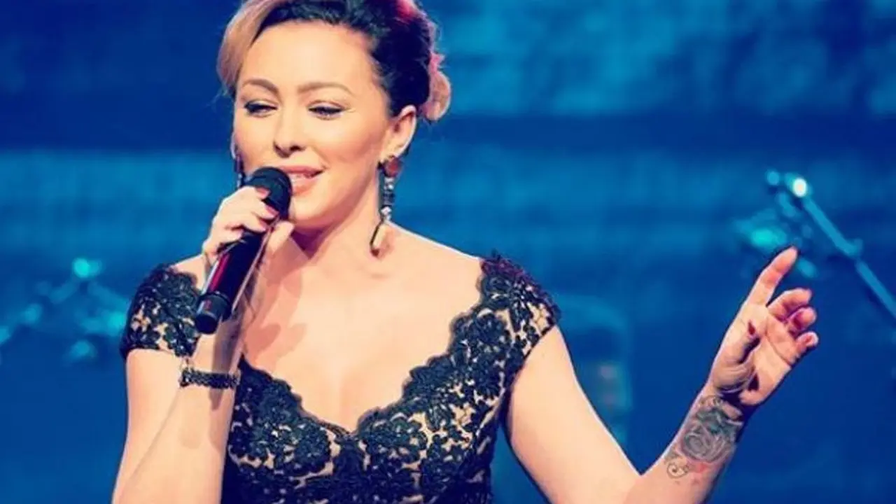 Alami Pelecehan Seksual di Kereta, Natasha Hamilton Lakukan Ini ...