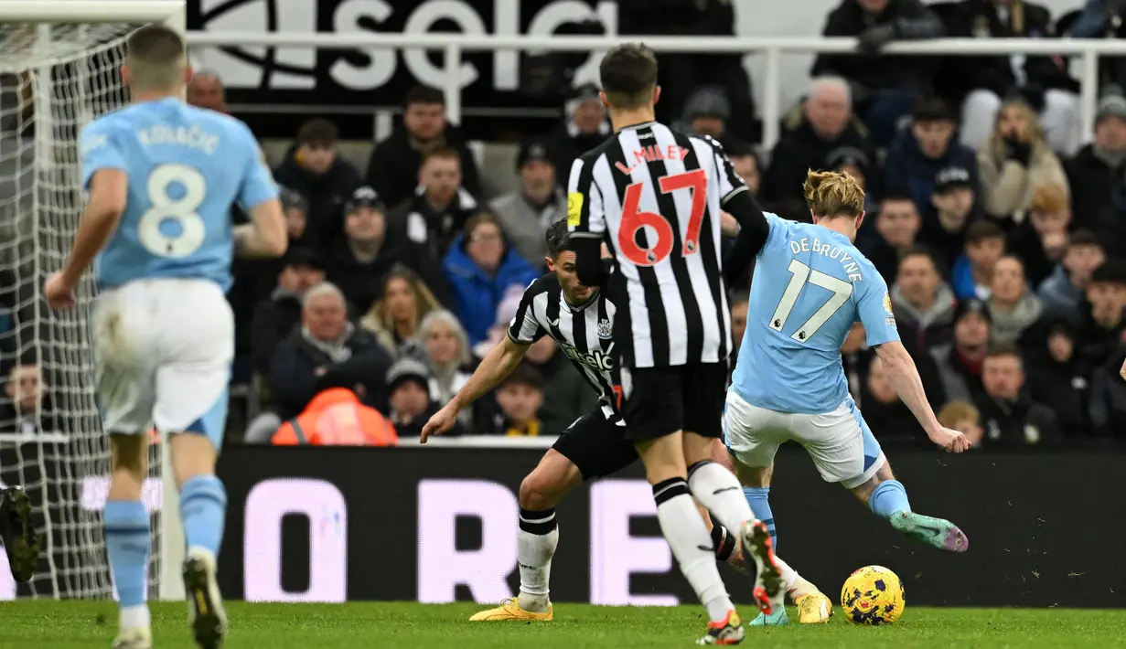 Foto: Efek Instan Kevin De Bruyne, Cetak Gol dan Assist dari Bangku ...