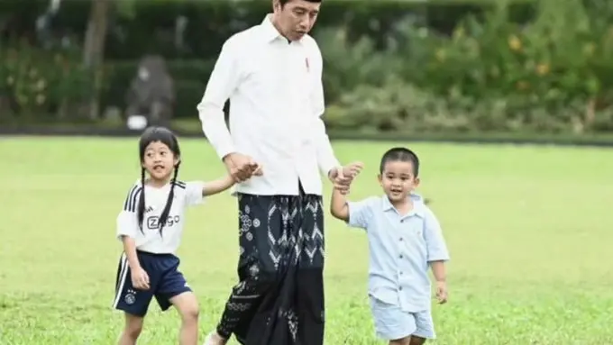 Penampilan Keluarga Presiden Jokowi dari Istri, Anak, hingga Mantu saat Idul Adha, Erina Gudono ...