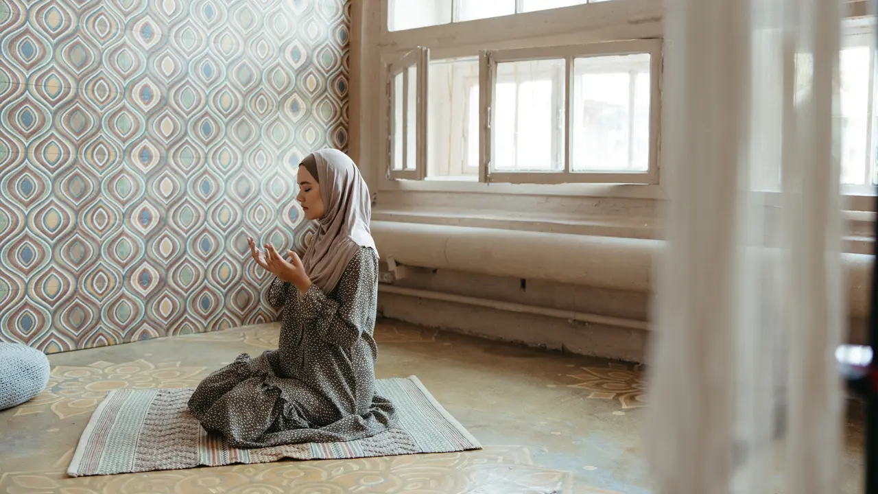 Doa Robbisrohli Sodri Lengkap Tulisan Arab, Latin, Beserta Artinya ...