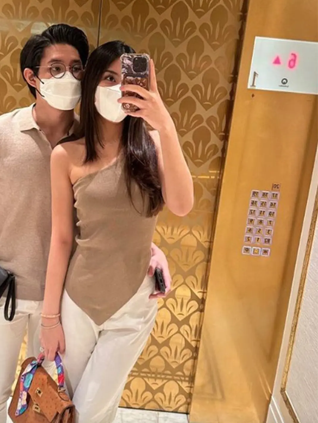 Genap 24 Tahun, Potret Kemesraan Teuku Rasya dengan Cleantha Islan - Photo Fimela.com