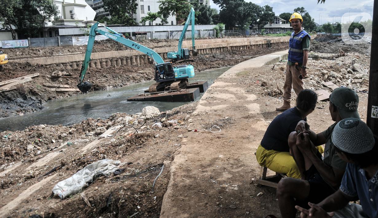 Memantau Progres Sodetan Kali Ciliwung - Foto Liputan6.com