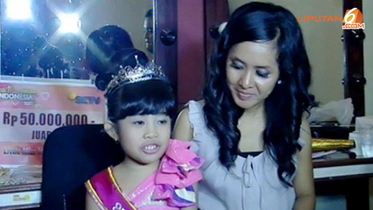 [VIDEO] Alifa Kenakan Mahkota Little Miss Indonesia - ShowBiz Liputan6.com