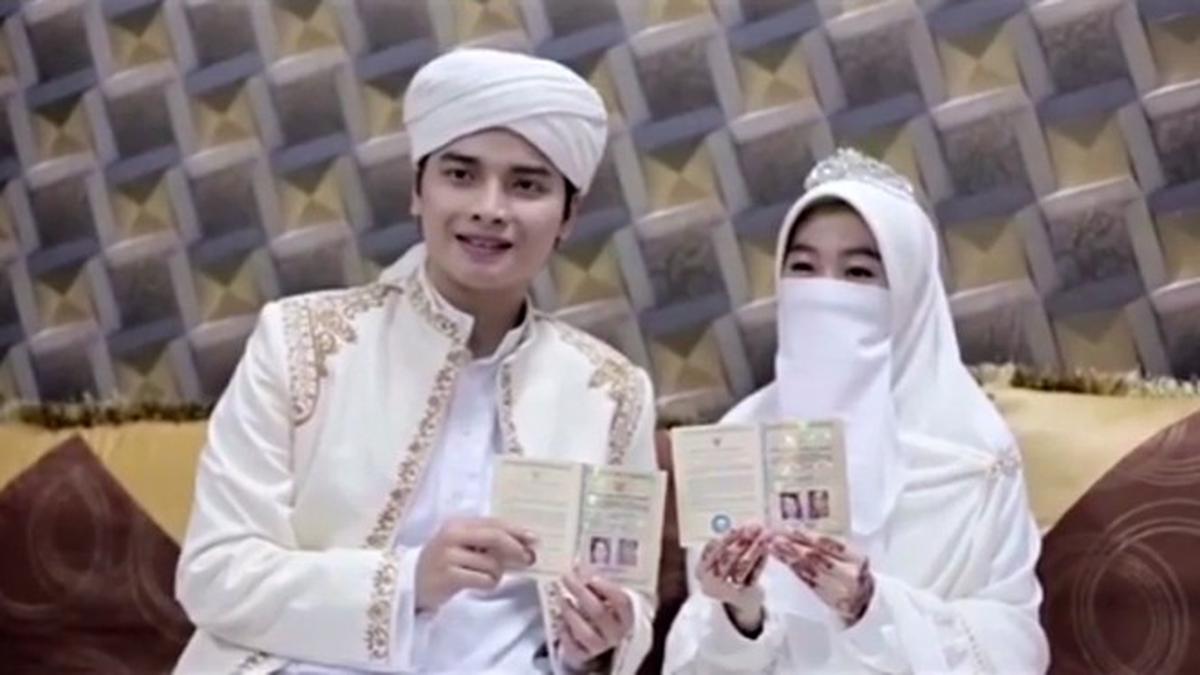 Alvin Faiz dan Larissa Chou Dikaruniai Buah Hati Pertamanya ...