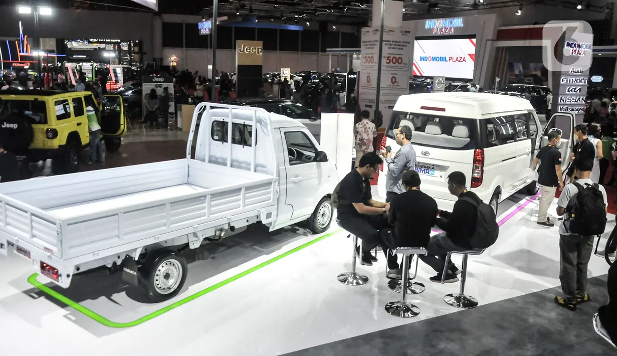 Perdana Melantai, Mobil Esemka Jadi Sorotan di IIMS 2023 - Foto ...