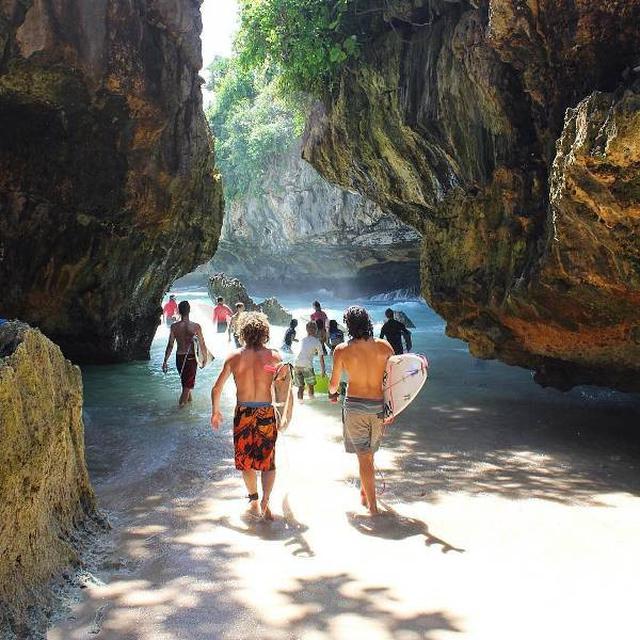9 Wisata Bali Selatan Paling Populer, dari Alam Hingga Bangunan Bersejarah