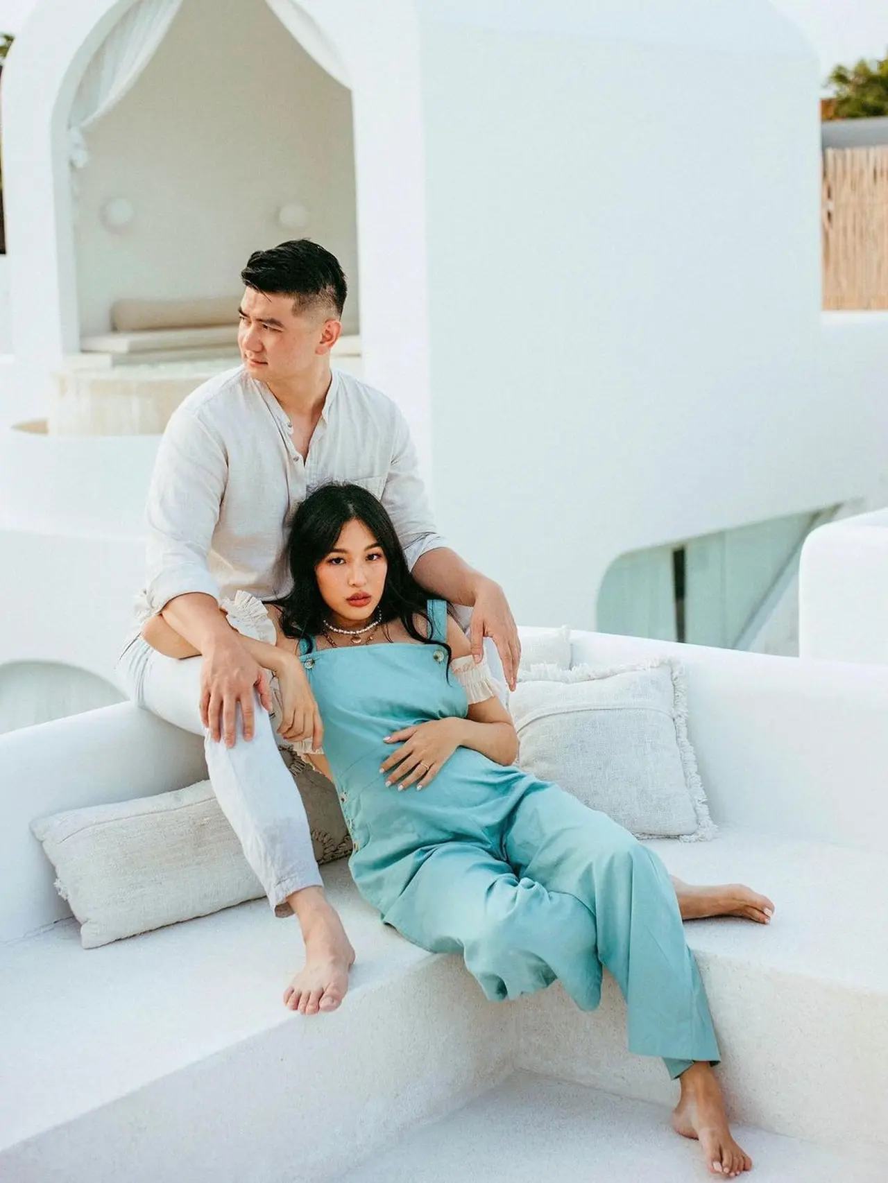 7 Potret Maternity Shoot Tiffany Istri Chef Arnold, Baby Bump Curi ...