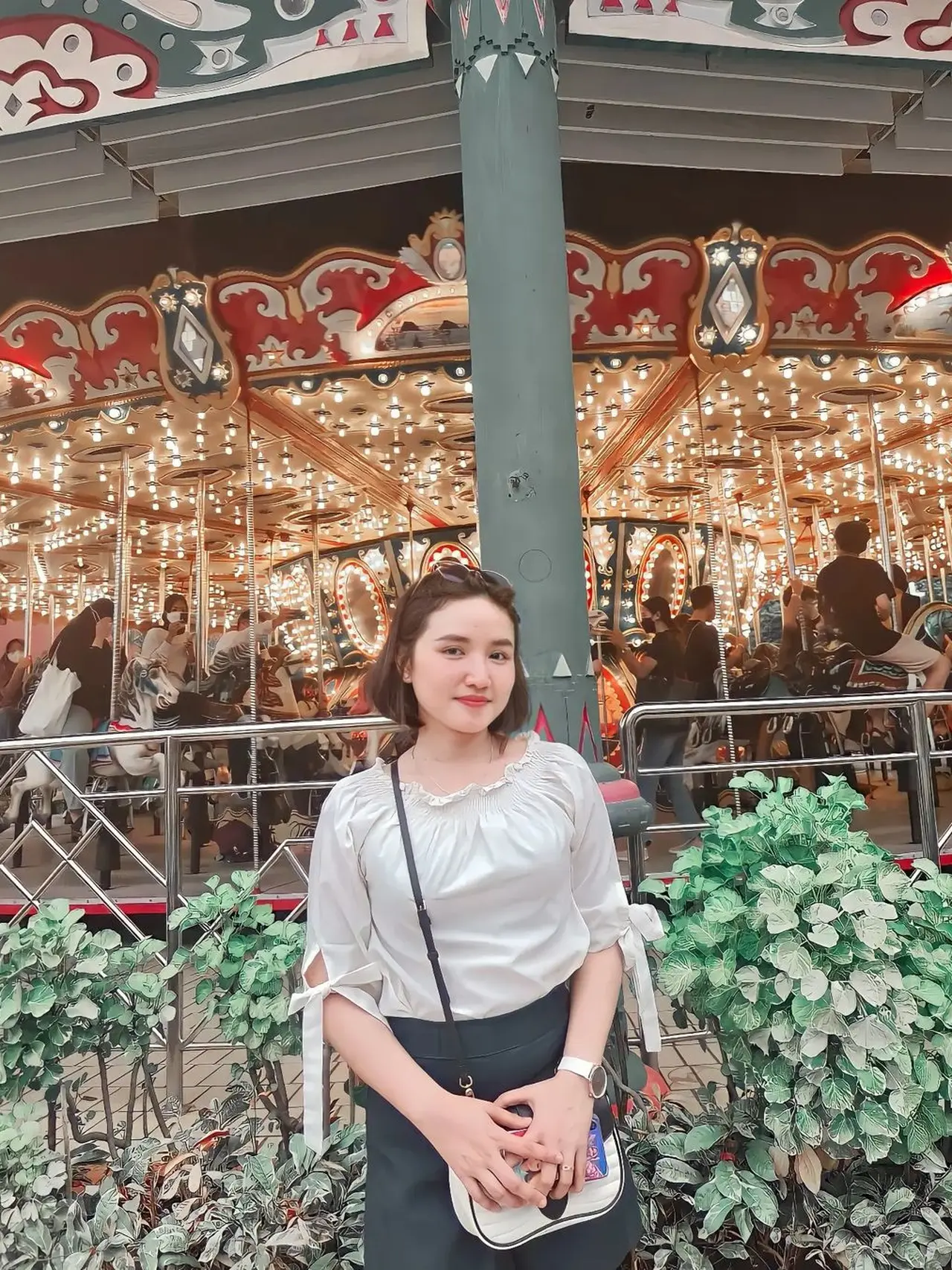 Disebut Mirip Boneka Susan, Ini 6 Potret Polwan Ipda Ajeng Sekar - Hot Liputan6.com