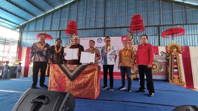 SMK PGRI 2 Badung Jadi Pos AHASS TEFA Pertama di Bali - Otomotif ...