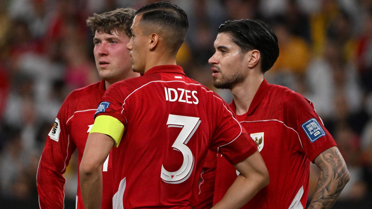 Suporter Setia Dukung Timnas Indonesia Meski Dilumat Australia di ...