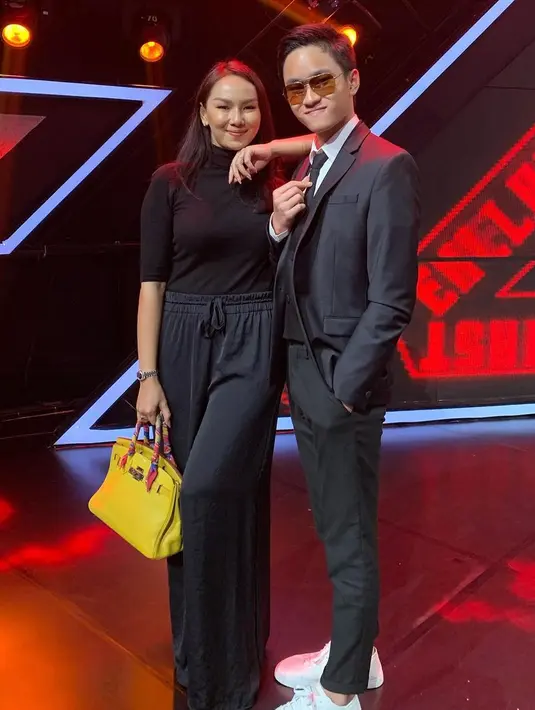 Tak Hadir Pernikahan Mamanya, Azka Corbuzier Ucapkan Selamat dan Doakan Lewat Video - Photo ...