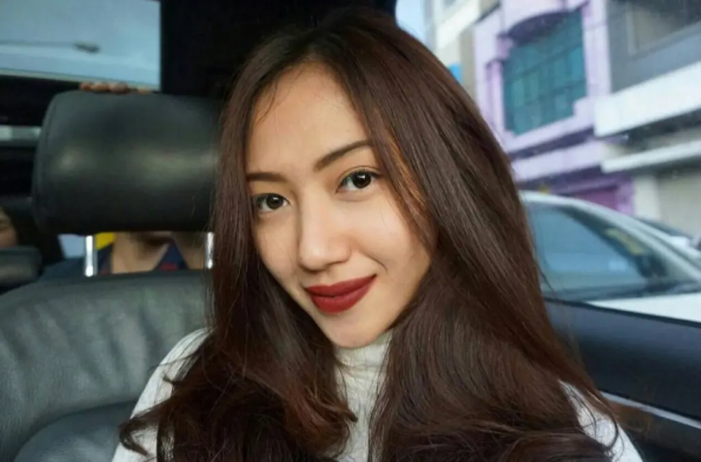 Ini Pengakuan Menyentuh Suci Patia, Putri Cantik Gatot Brajamusti ...