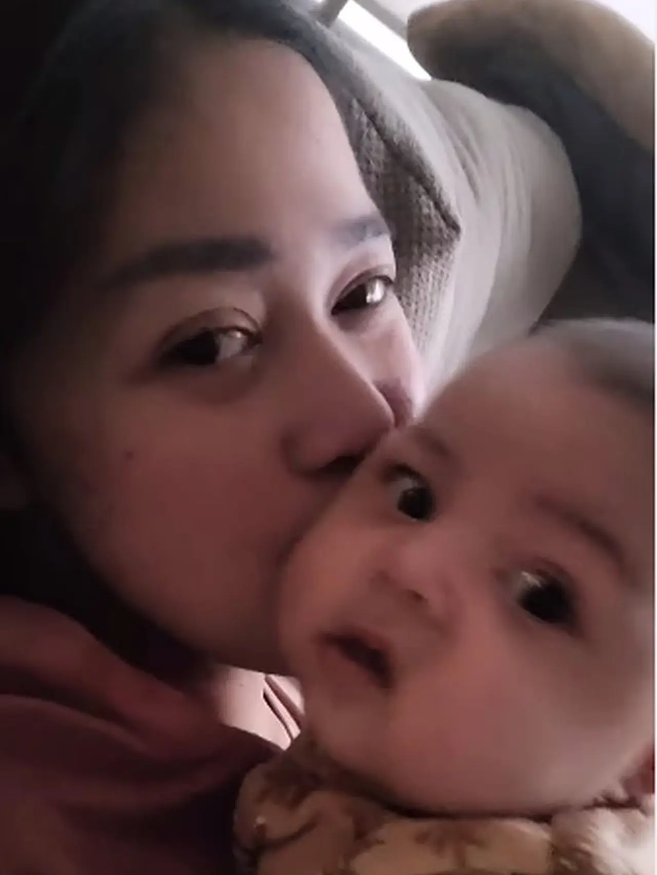 6 Potret Menggemaskan Baby Nova Anak Gracia Indri - Entertainment Fimela.com