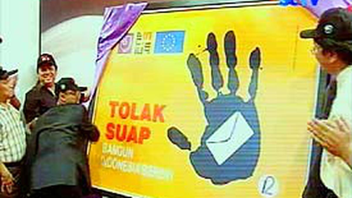 Kampanye "Tolak Suap, Bangun Indonesia Bersih" Dimulai - News Liputan6.com