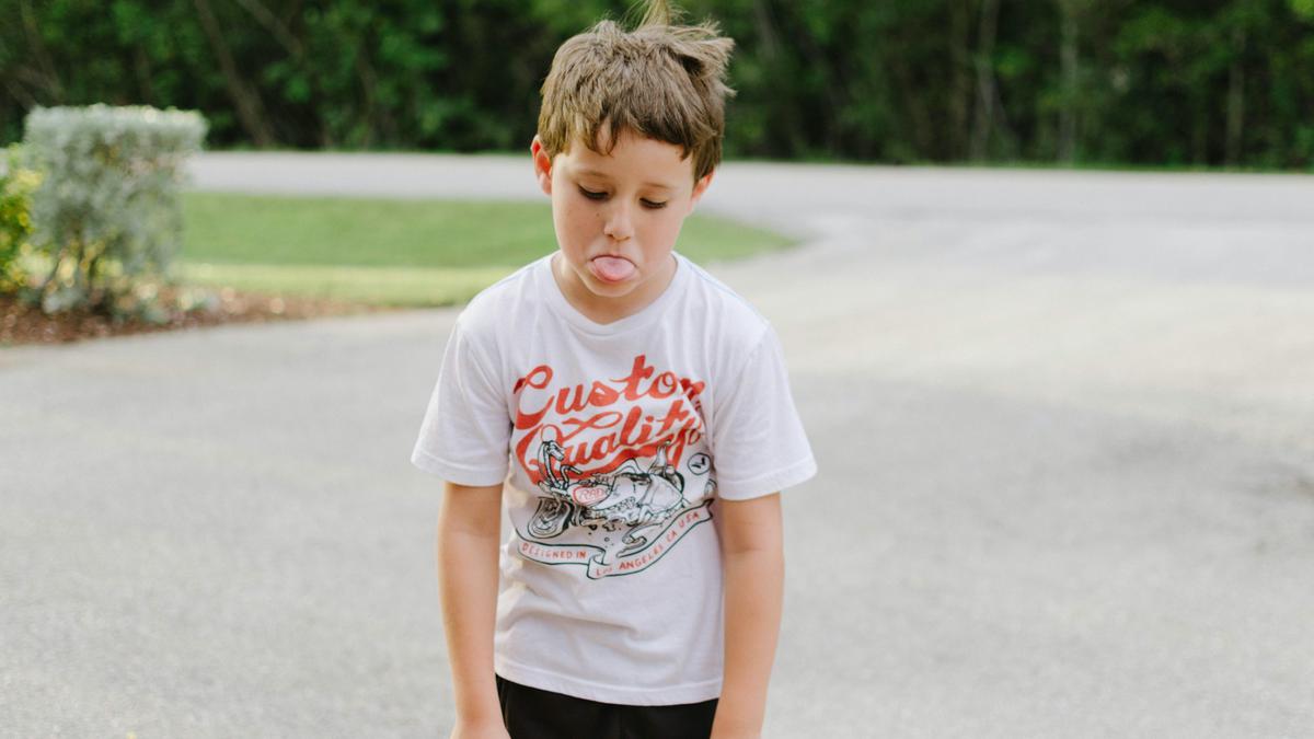 3 Tanda Anak Manja dan Dampak Negatif dari Memanjakan Si Kecil - Hot ...