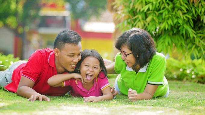 Family Time, Manfaatnya Sungguh Penting dalam Keluarga - Parenting ...