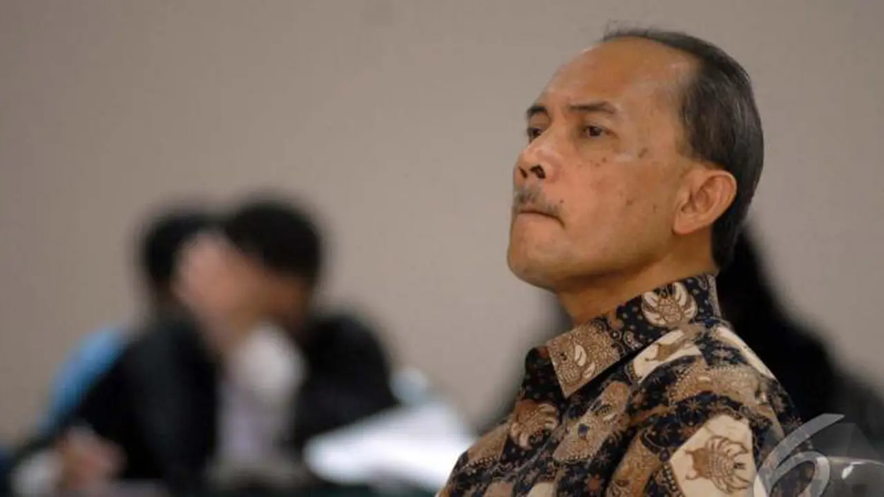Terbukti Korupsi Kasus Century, Budi Mulya Divonis 10 Tahun Bui
