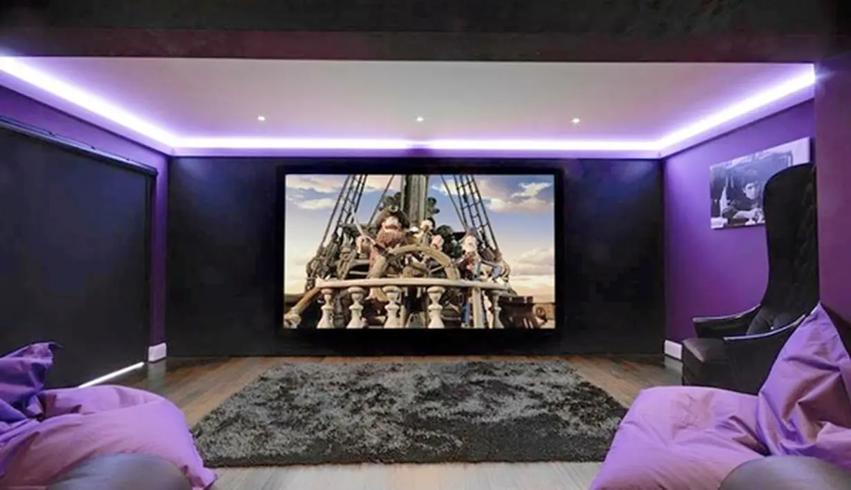 Inspirasi Ruang Teater di Dalam Rumah Yang Epik Nan Mewah - Photo ...