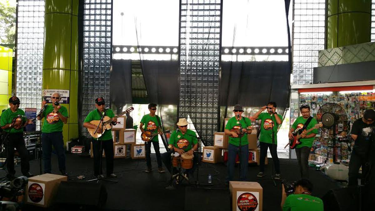 Serunya Kampanye Antikorupsi di Stasiun Gambir - News Liputan6.com
