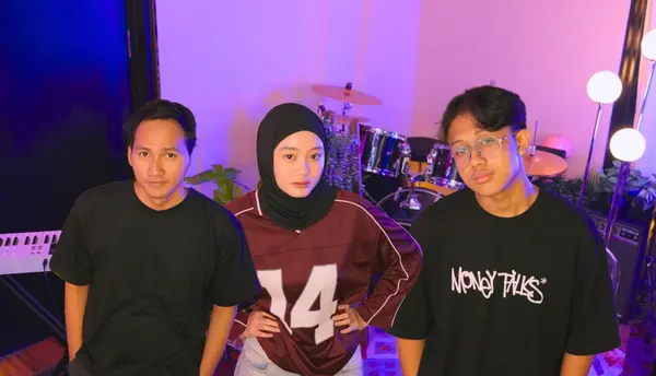 Aktris Michelle Wanda Halim Bukanlah Selebgram Michelle Halim yang ...