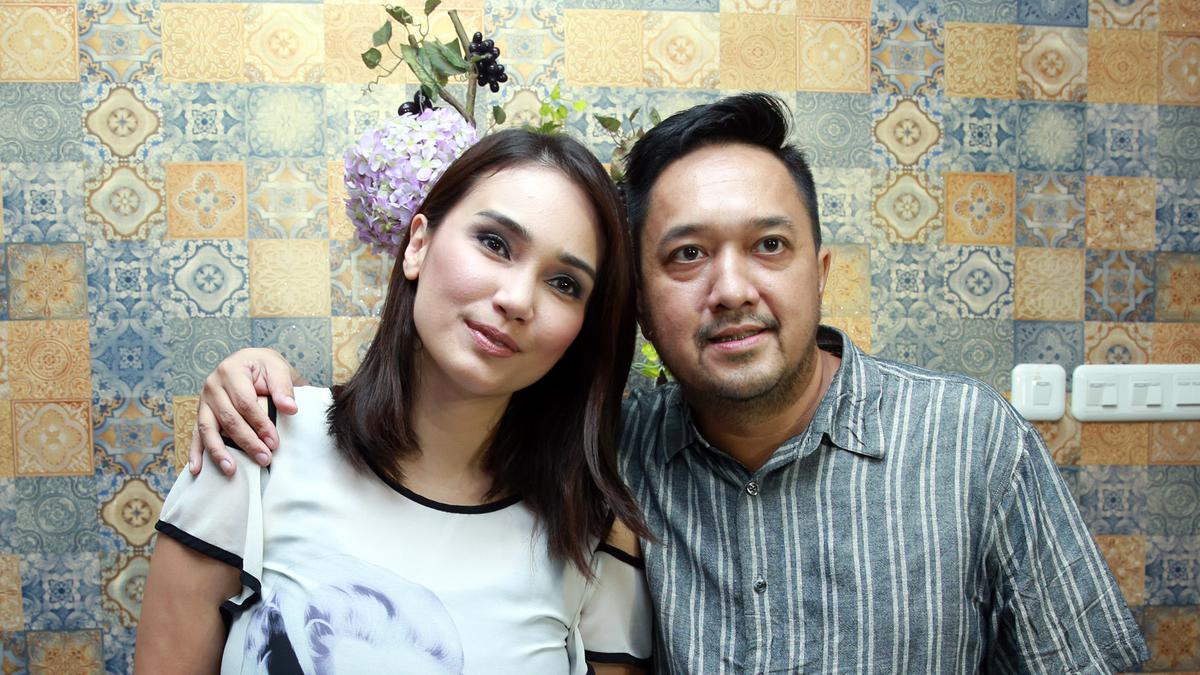 Tahun Baru, Feby Febiola Akui Lebih Bahagia - Entertainment Fimela.com