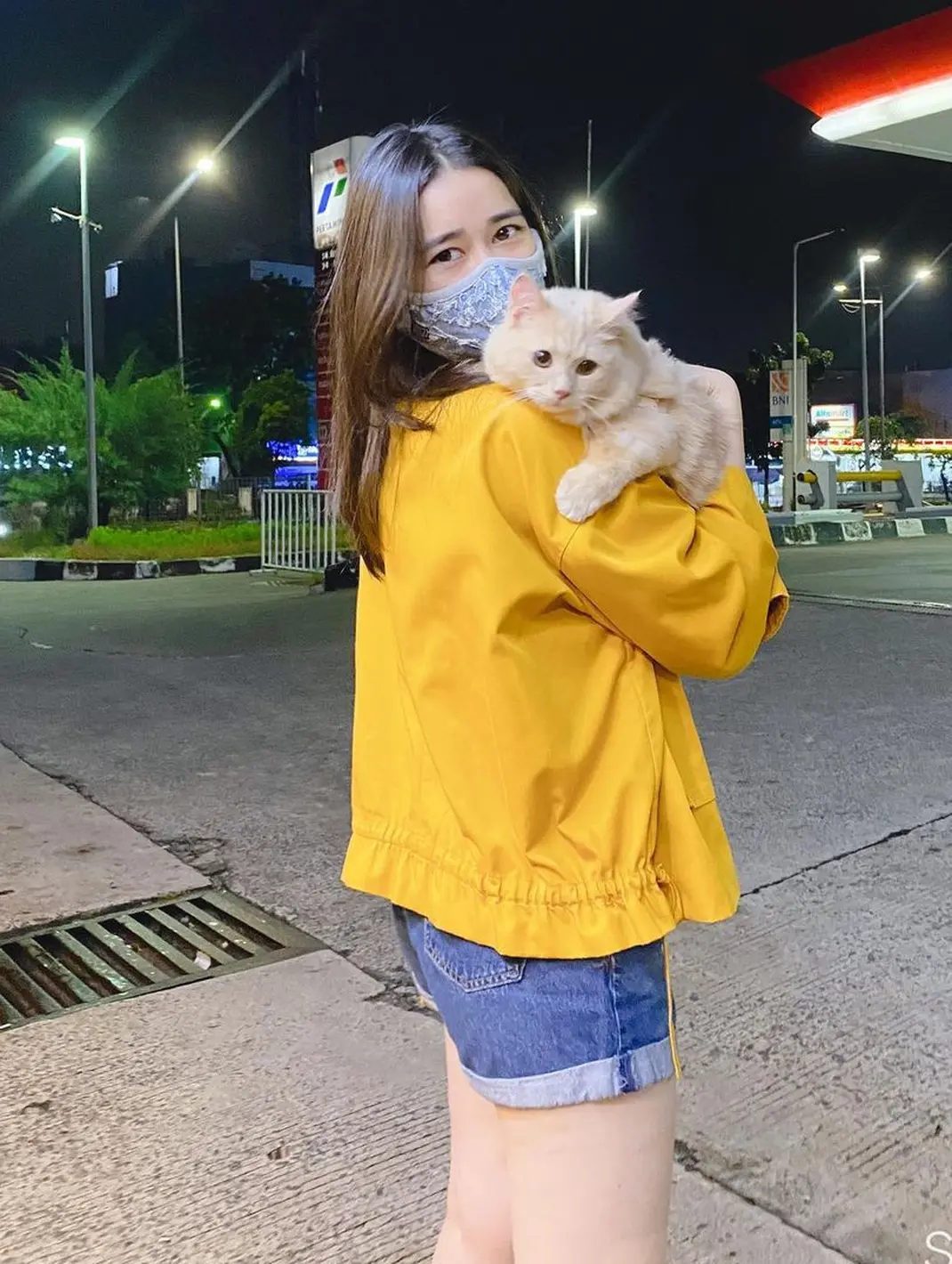 Punya Wajah Imut dan Awet Muda, Potret Olivia Istri Denny Sumargo ...