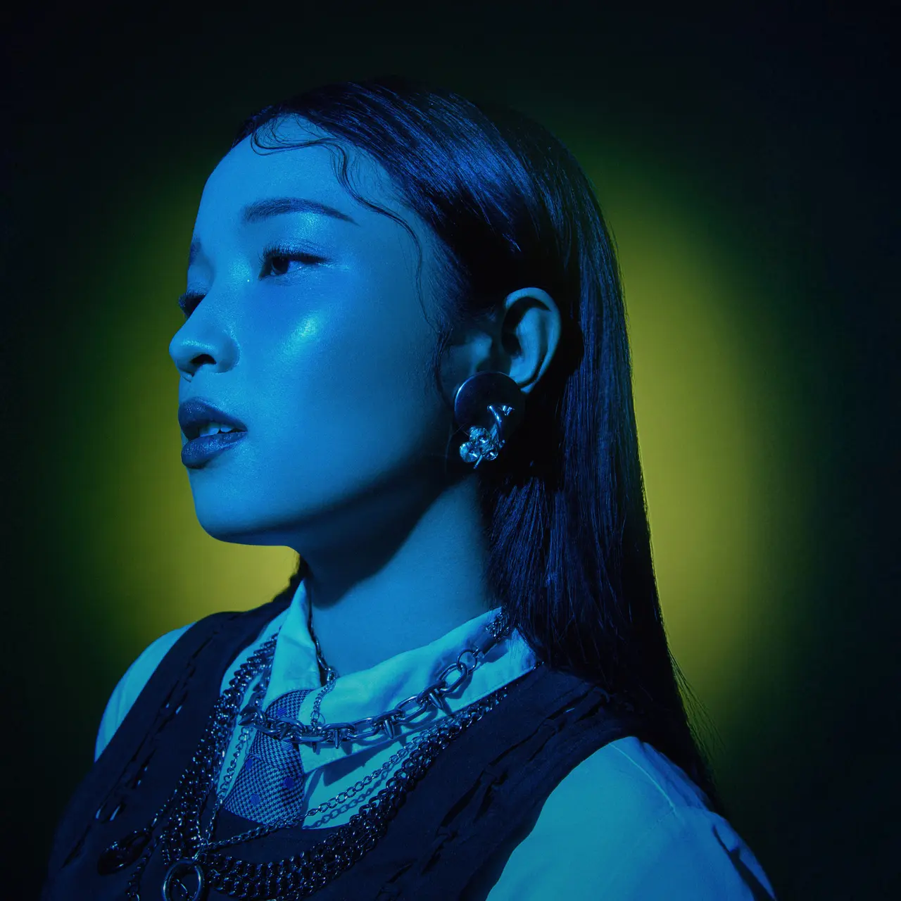 Bunga Reyza Terinspirasi Sakit Hati dan Benda Kesayangan dalam Single ...