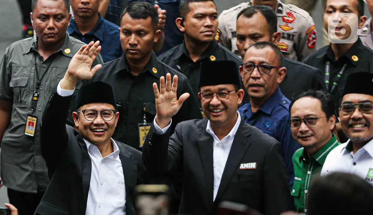 Momen Tiga Capres/Cawapres Tanda Tangani Deklarasi Kampanye Pemilu Damai 2024 - Foto Liputan6.com