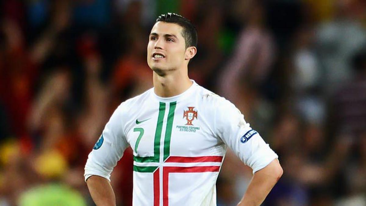CR7 Pimpin Portugal Hadapi Rusia - Bola Liputan6.com