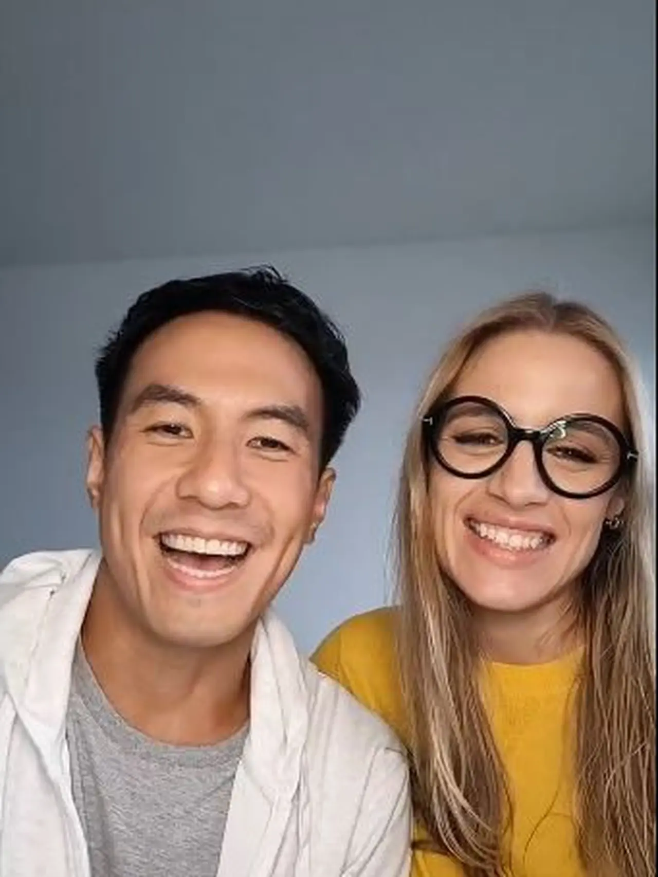 Istrinya Jadi Sorotan, Ini 6 Potret Mesra Daniel Mananta dan Viola ...