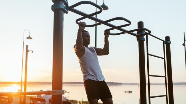 Pull Up Adalah Bentuk Latihan Kekuatan Otot Tubuh Bagian Atas, Kenali ...