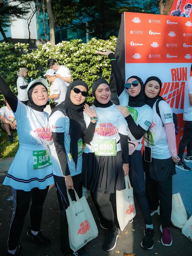 Galang Dana untuk Palestina, Ini 8 Potret Artis Ikut 'Run for Humanity' - Hot Liputan6.com