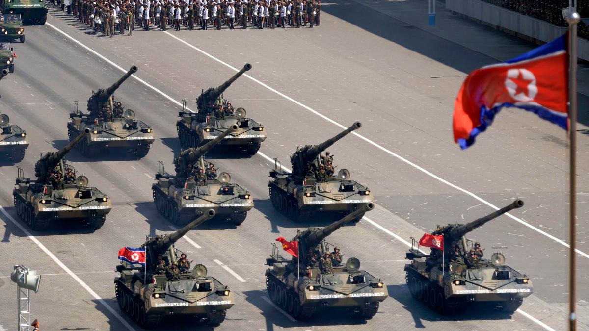 FOTO: Melihat Parade Militer Peringatan HUT ke-70 Korea Utara