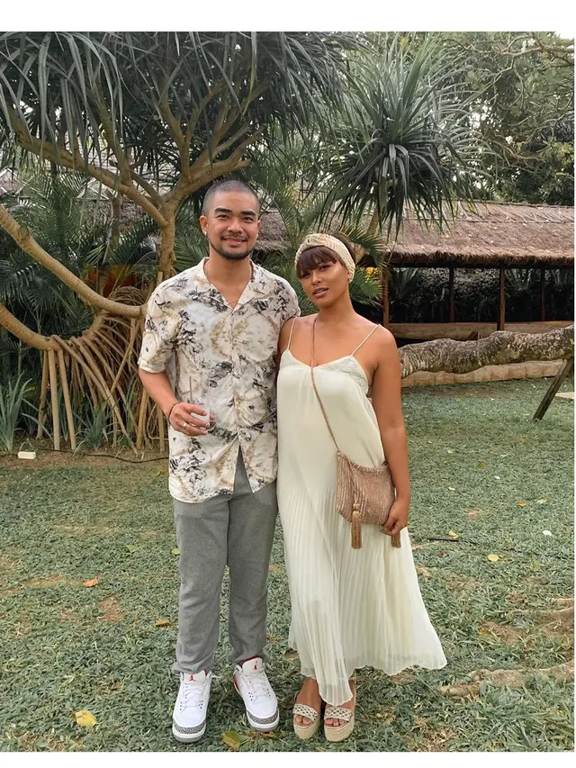 Menginjak Usia Kepala Empat, Ini 6 Potret Dira Sugandi yang Awet Muda ...