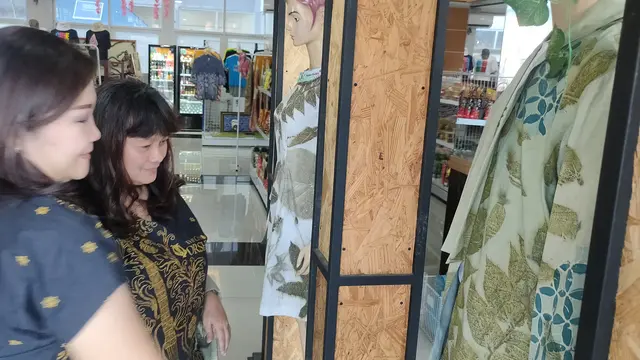 Cerita Yenny Kolaborasi Dengan Penjahit Kembangkan Produk Baru Bernama ...