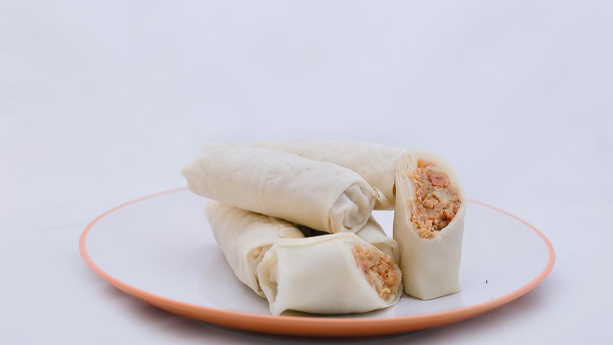 Resep Lumpia Basah Rebung Ayam - Lifestyle Fimela.com