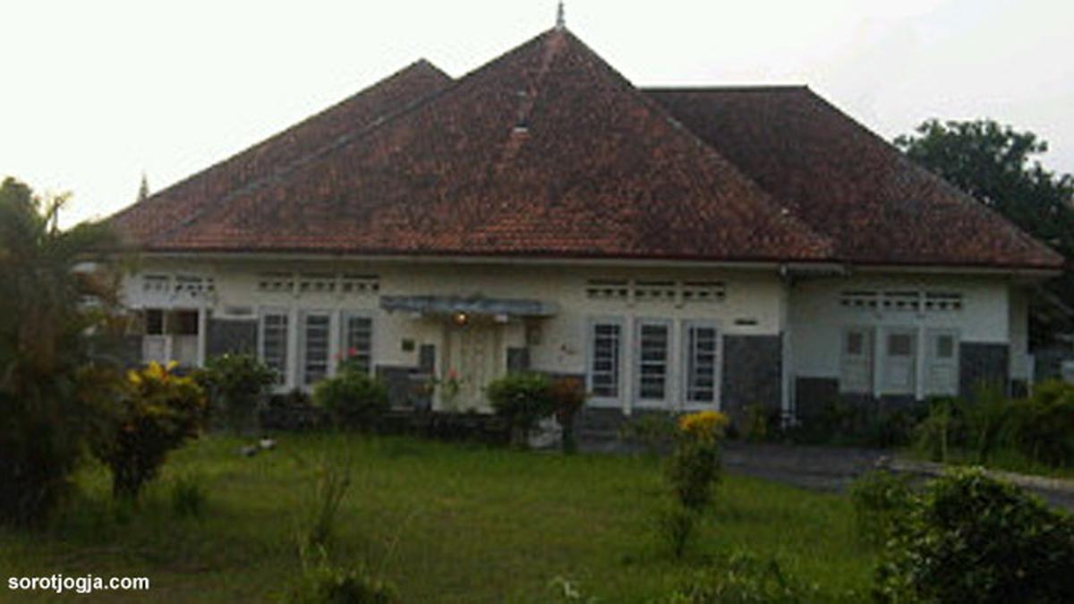 Punya Nilai Historis, Rumah Bung Karno Harusnya Tak Dijual - News ...