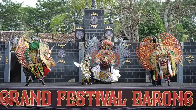 Ragam Kreasi Seni Barong Banyuwangi Berkumpul Jadi Satu di Festival ...