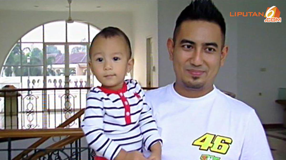 VIDEO: Punya Dua Jagoan Cilik, Rio Febrian-Sabria Kono Bahagia ...