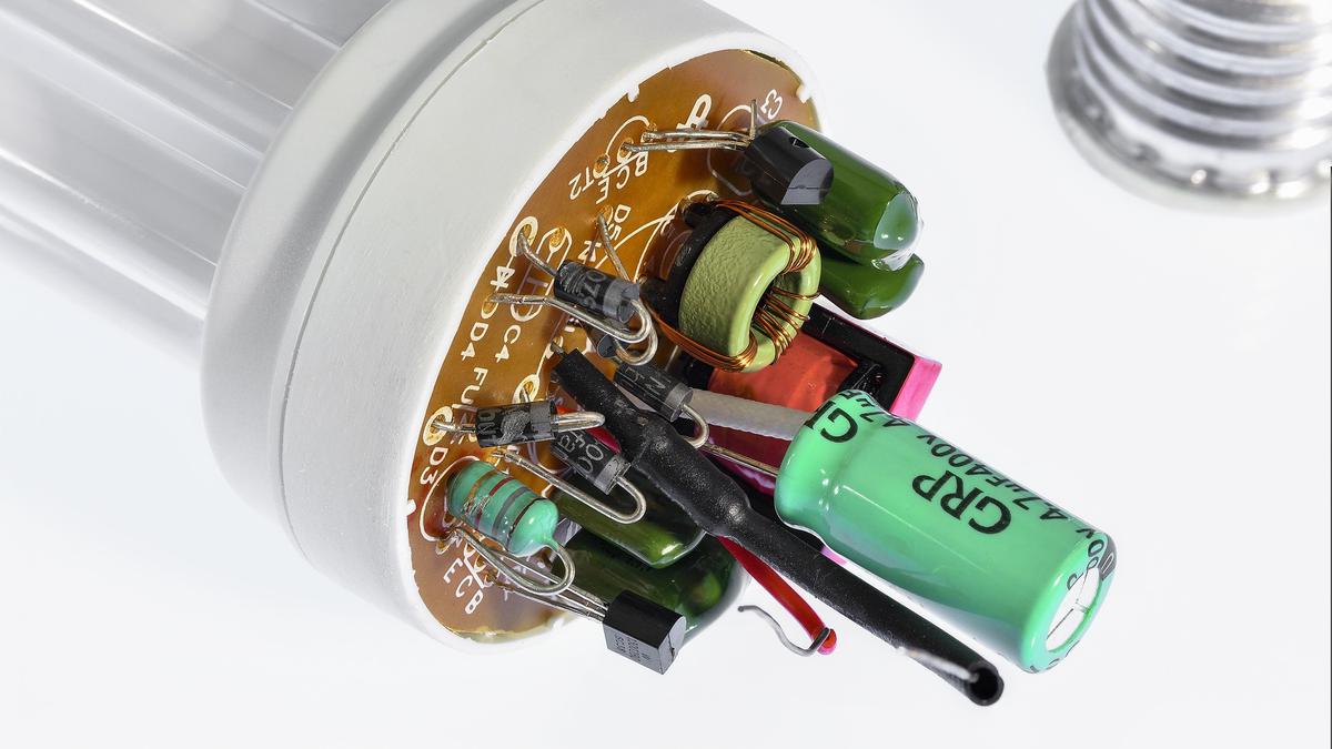 Macam Dioda, Pengertian, Karakteristik, dan Cara Kerjanya yang Perlu ...